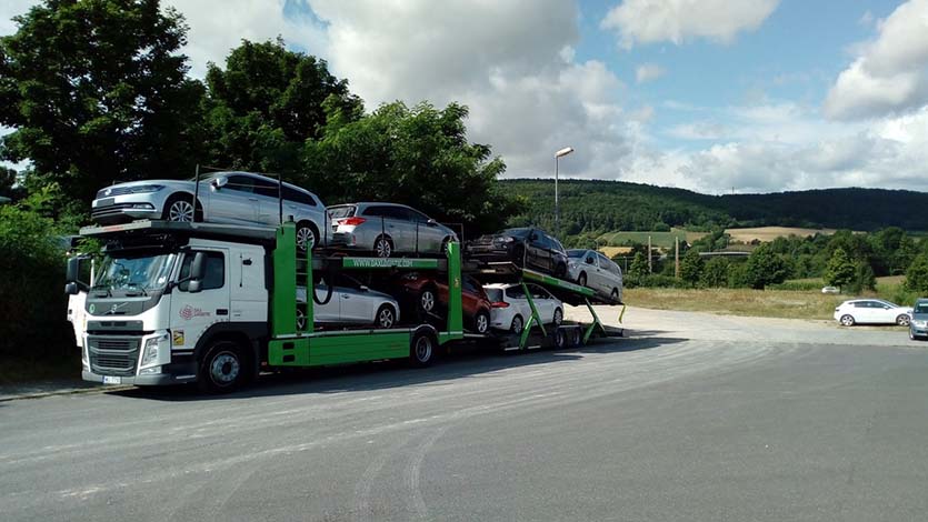 ÜBER UNS - DAX Logistic